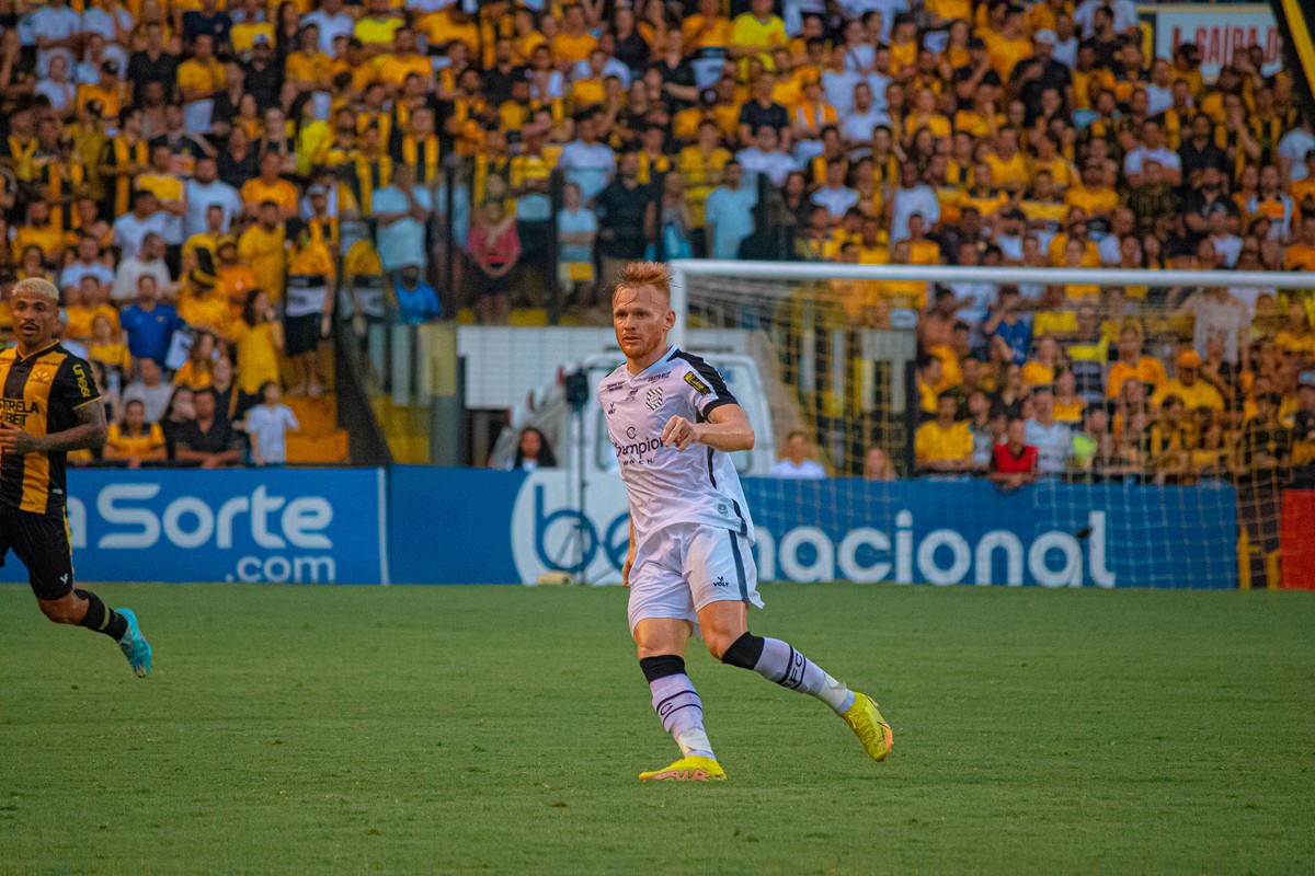 Lucas Campos e Robson Alemão estão à disposição do Figueirense; veja ...