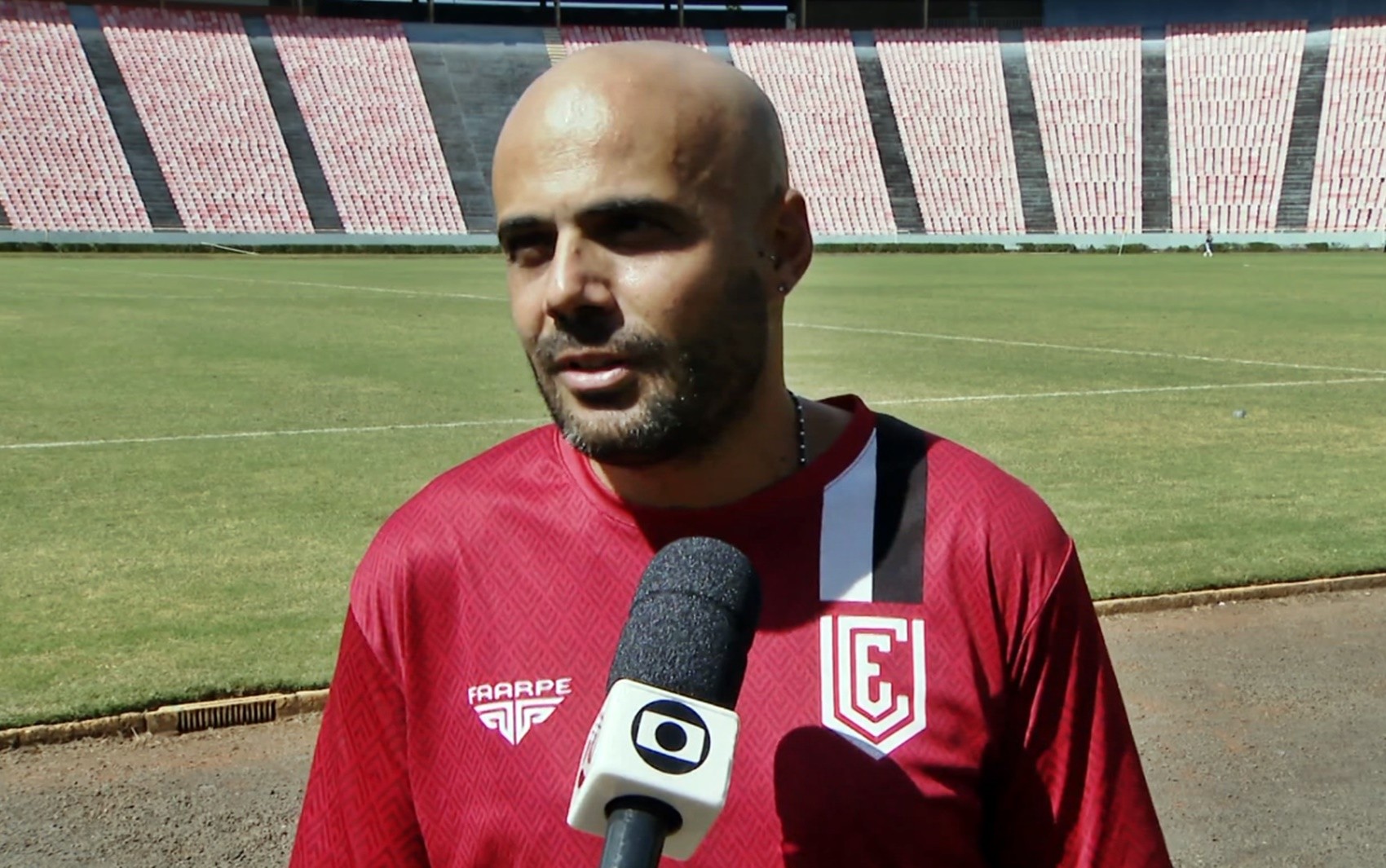 Técnico português Tiago Miguel é anunciado pelo VEC para sua 4ª ...