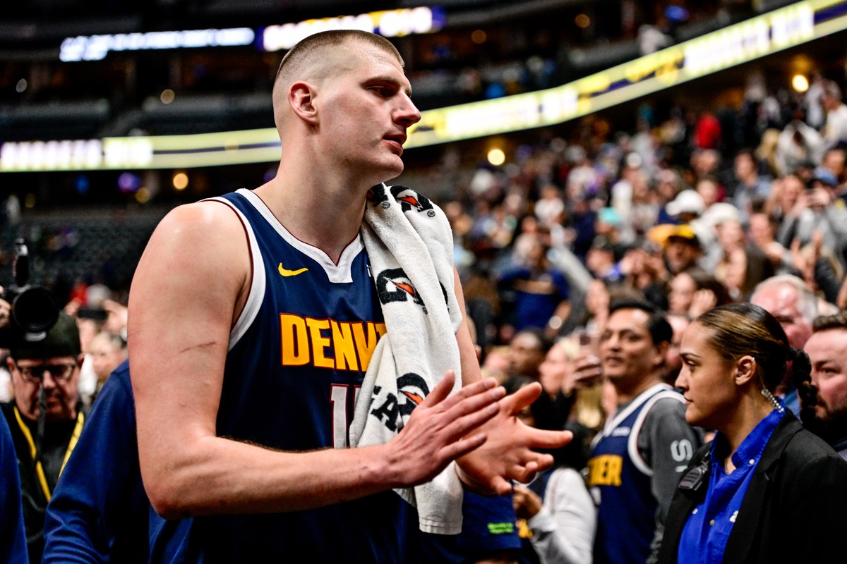 Jokic bate recorde em virada histórica na NBA | nba | ge