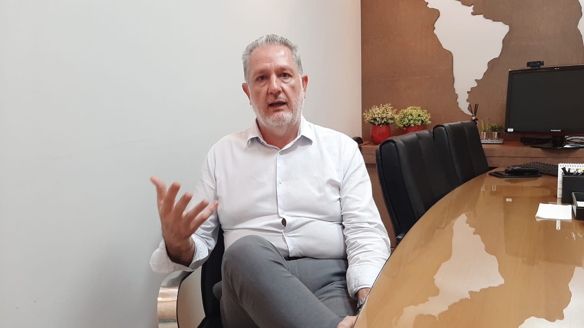 Fausi Henrique diz ter interesse em suceder Ademir Chiari na ...