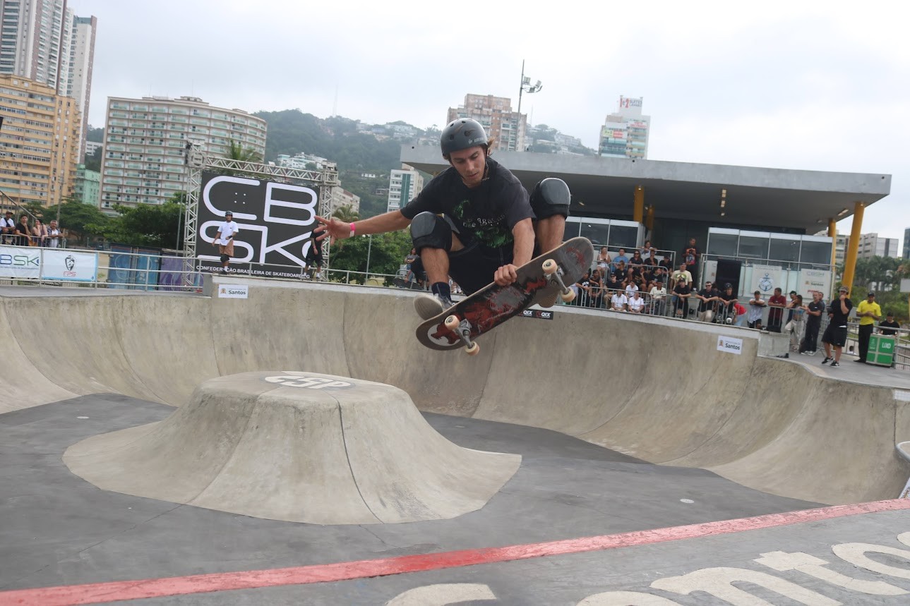 Com campeã mundial no pódio, Circuito Brasileiro de Skate define ...