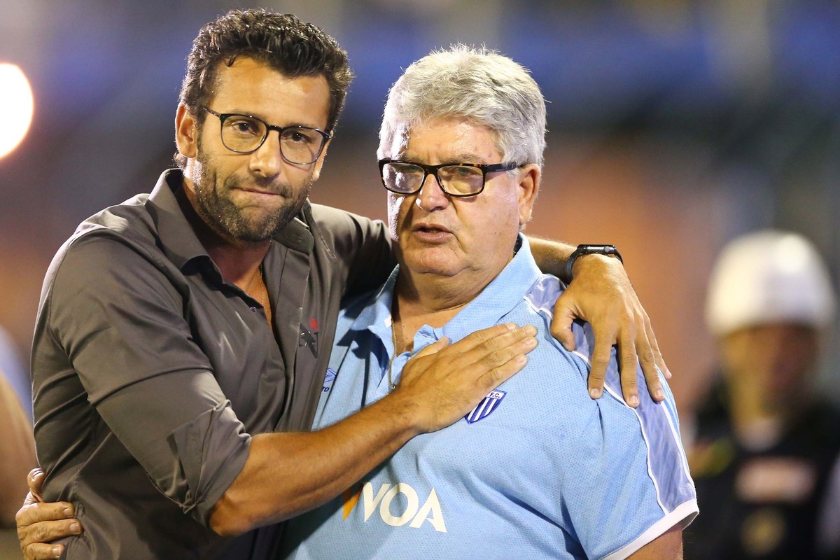 Alberto Valentim é confirmado como treinador do Avaí | avaí | ge