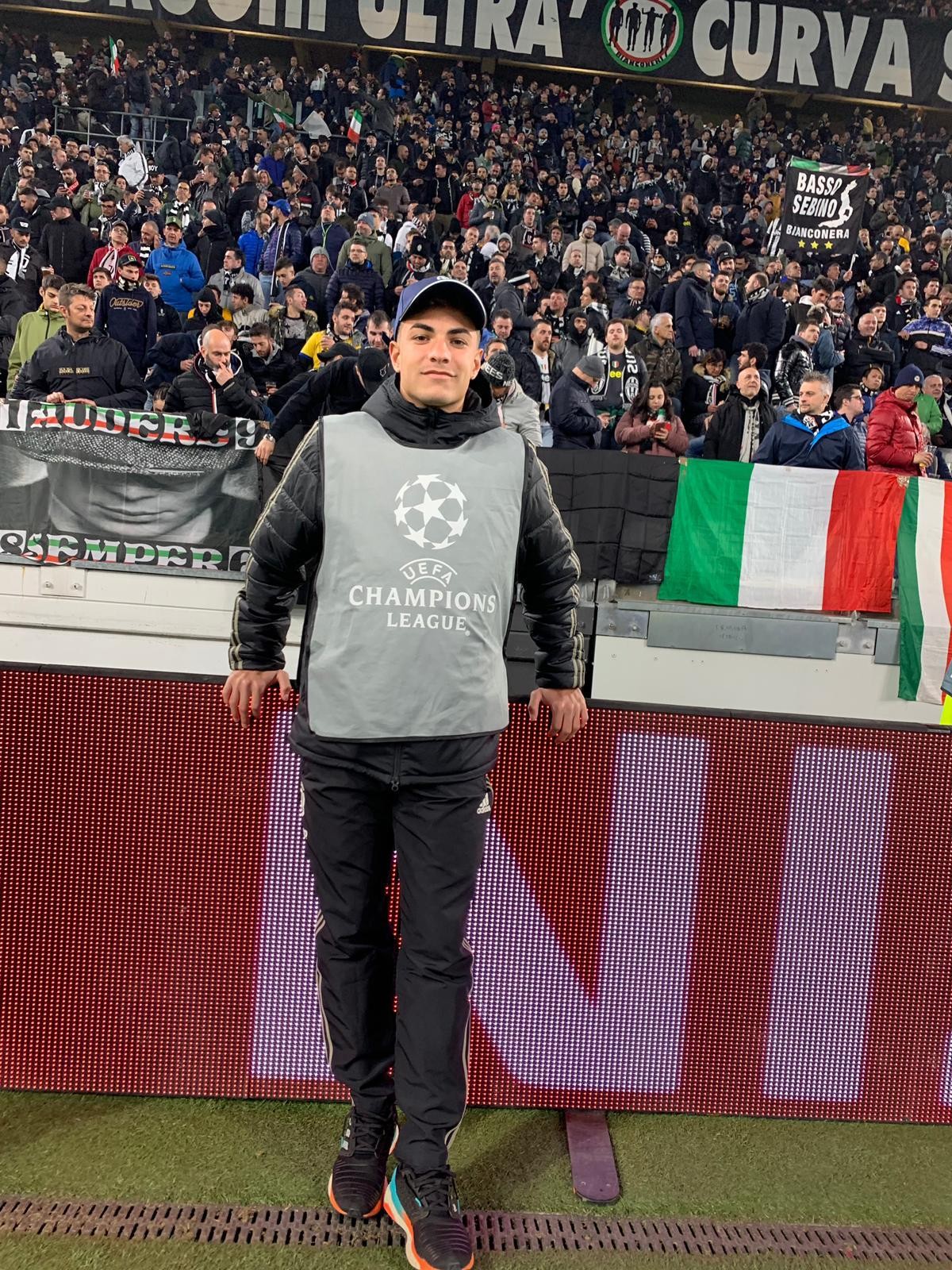 De gandula a jogador na Champions: conheça o lateral Lucas Rosa | Ge