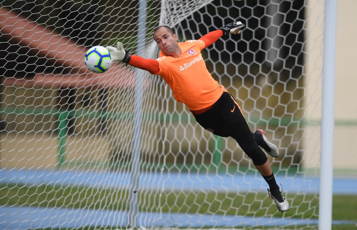Lomba minimiza fase do Cruzeiro e pede atenção ao Inter no Mineirão ...