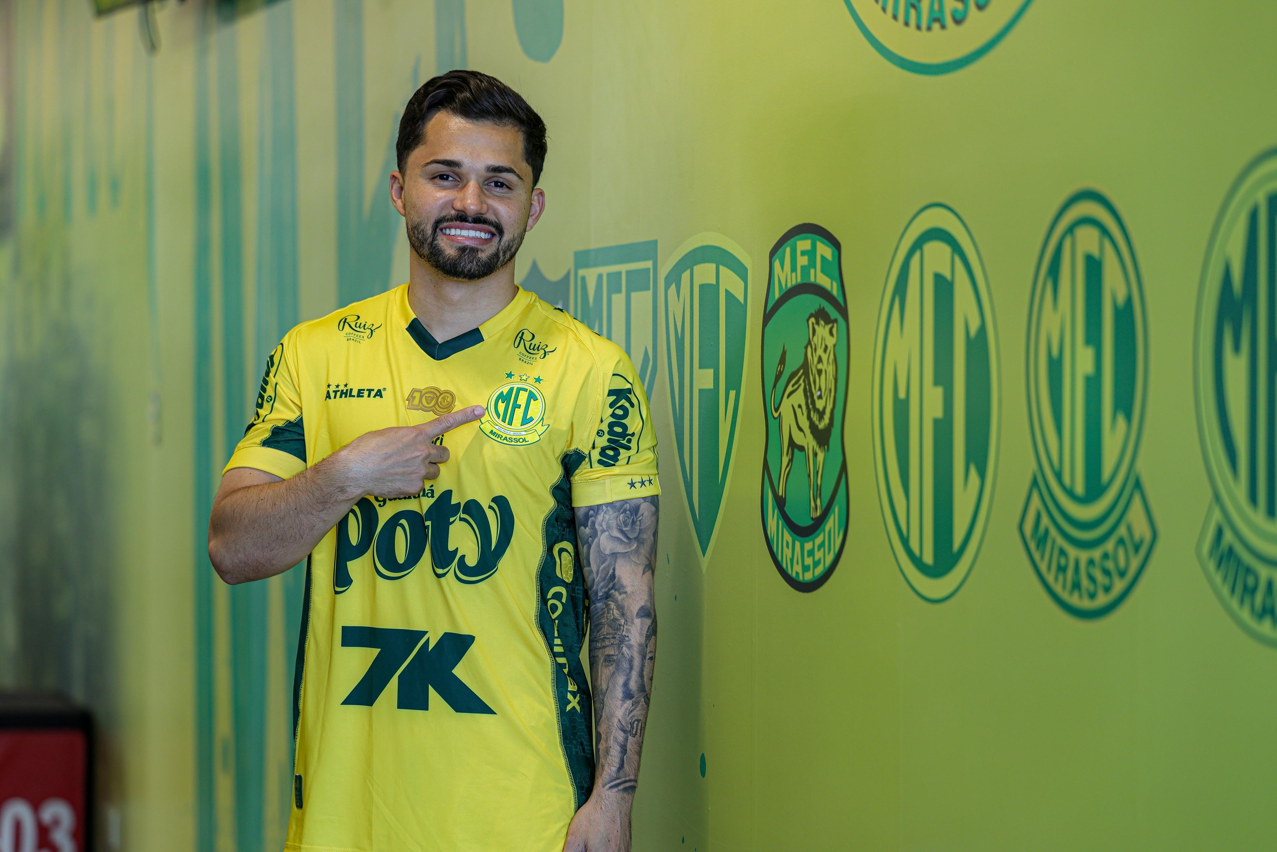 Alesson revela não ter pensado duas vezes pra fechar com Mirassol | Ge