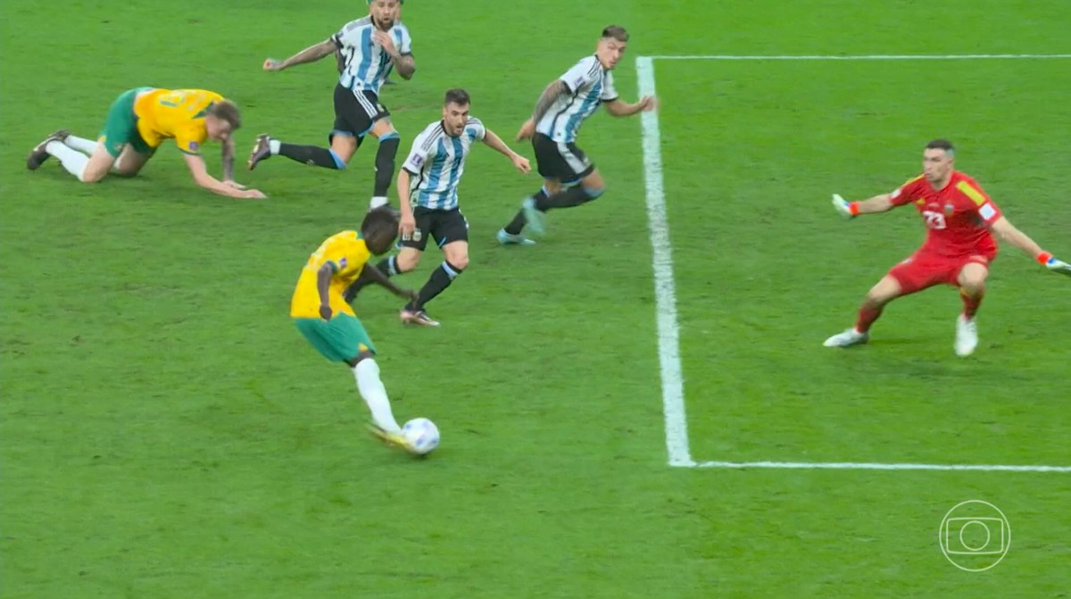 Irvine, da Austrália: "Se estão comemorando assim, é porque fizemos ...