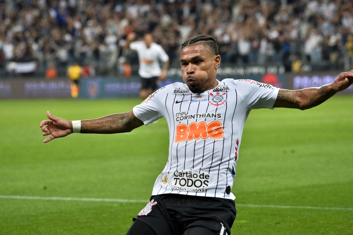 Júnior Urso pode ser o primeiro a deixar o Corinthians após o término ...