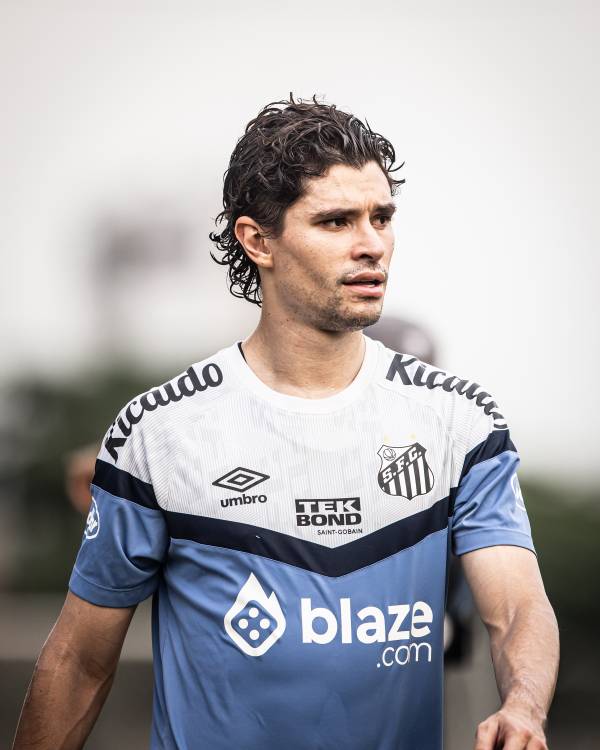 Escalação do Santos: Dodô e Morelos são relacionados e enfrentam o ...