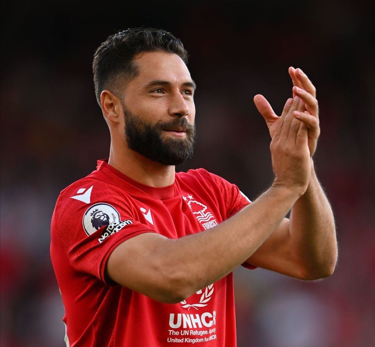 Felipe festeja vitória e permanência do Nottingham Forest na Premier ...