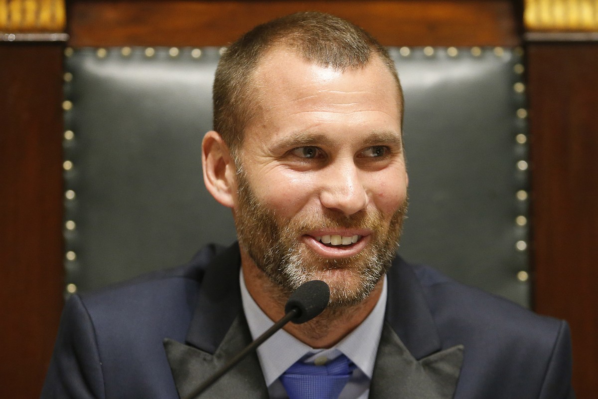 Cidadão carioca, Carli tenta convencer estrangeiros a jogarem no ...