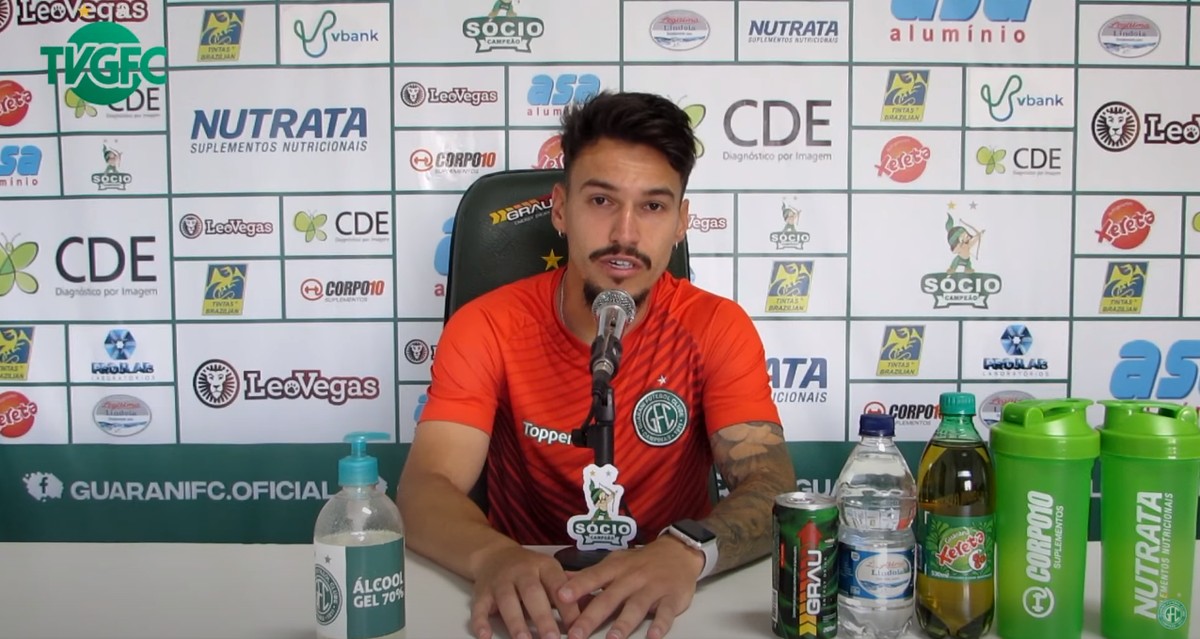 Arthur Rezende fala sobre boa fase e nega ter havido racha no Guarani ...