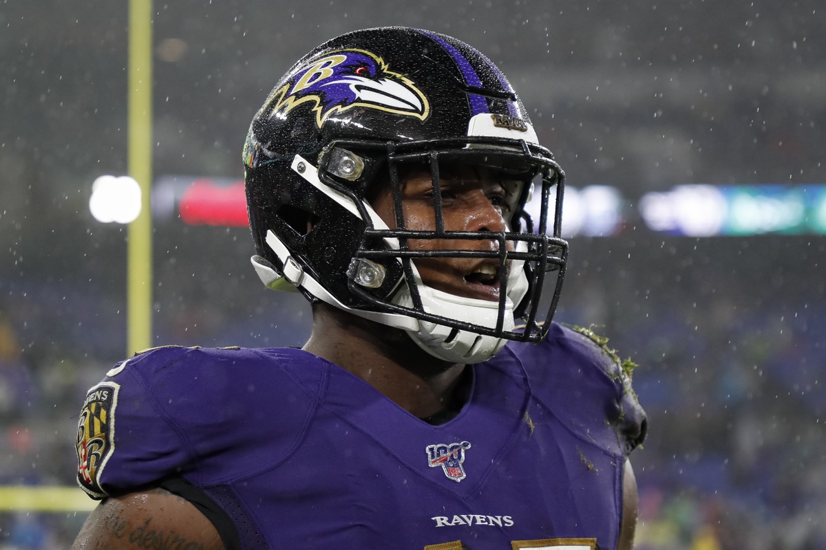 Jogador do Baltimore Ravens morre aos 26 anos | futebol americano | ge