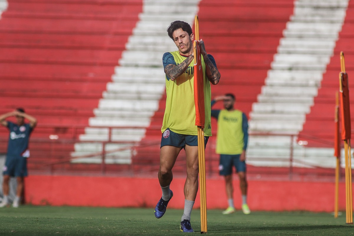 Jean Carlos compara momento atual do Náutico com 2020, quando clube ...