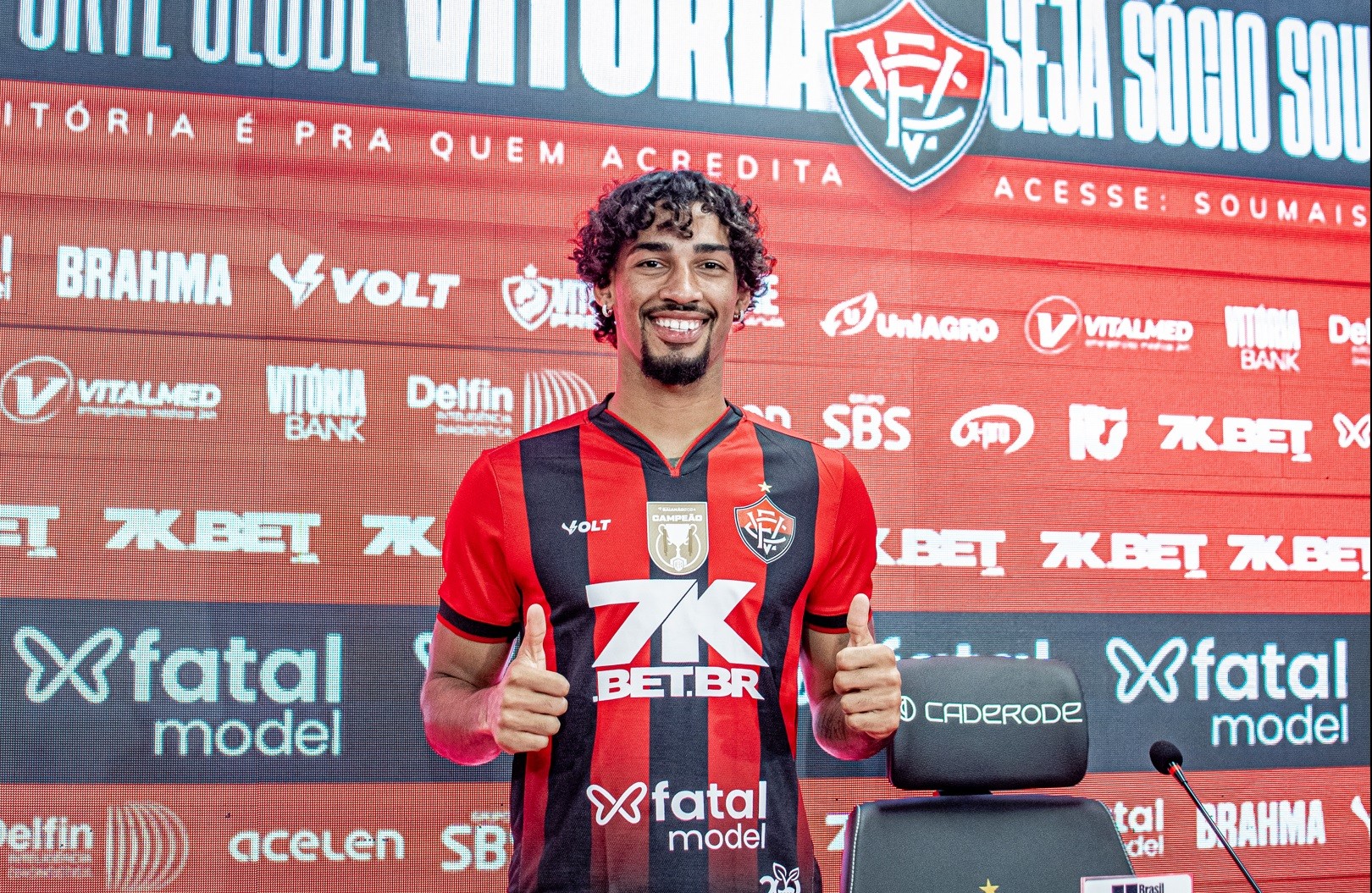 "Reforço estrangeiro" do Vitória, Fabri vibra com volta ao Brasil e ...