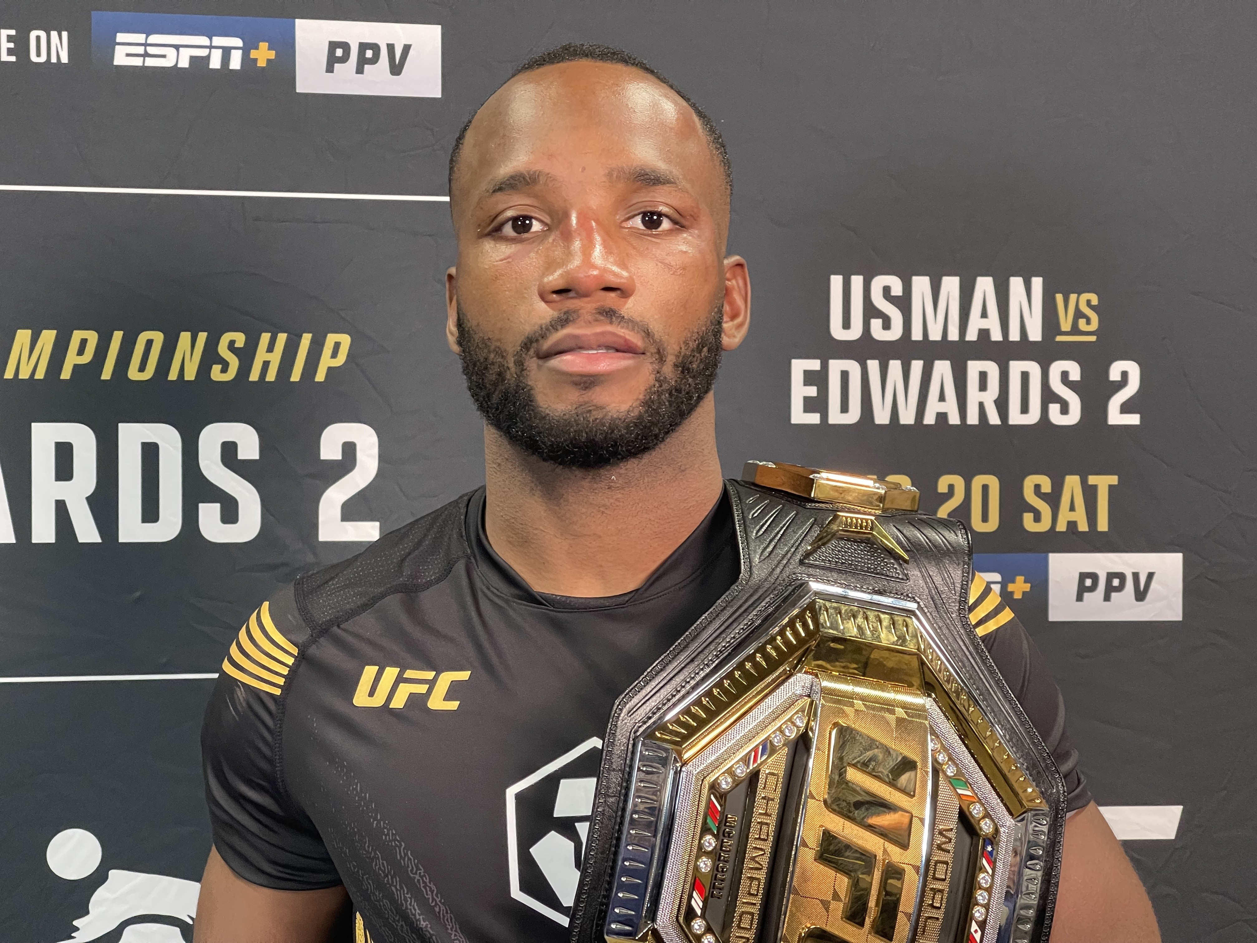UFC 278: Leon Edwards diz que ouviu treinador em golpe decisivo | Ge