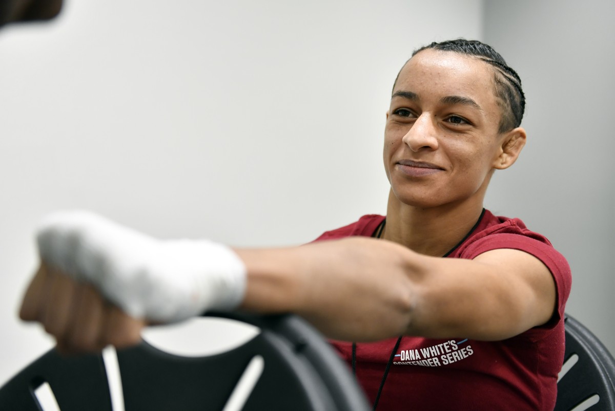 KSW: Maria Silva encara georgiana e explica apelido "Viúva Negra ...