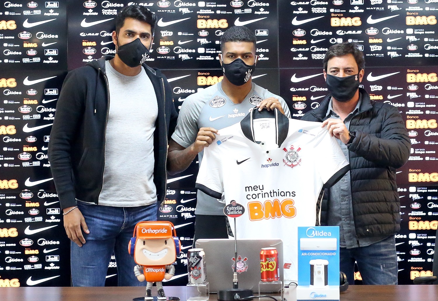 Ex-São Paulo, Léo Natel veste a camisa do Corinthians e diz que "a ...