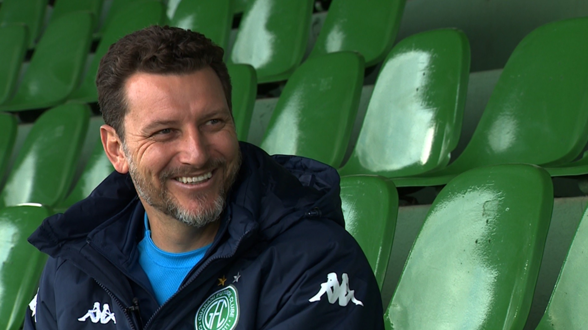 Elano explica nova fase da carreira e sonha com CT para o Guarani: "É o ...