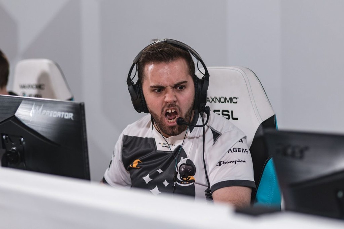 R6: Troy "Canadian" anuncia afastamento do cenário competitivo ...