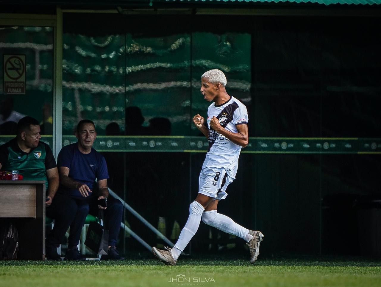 Vasco-AC contrata Kinho Brito e técnico sinaliza mudanças para pegar ...