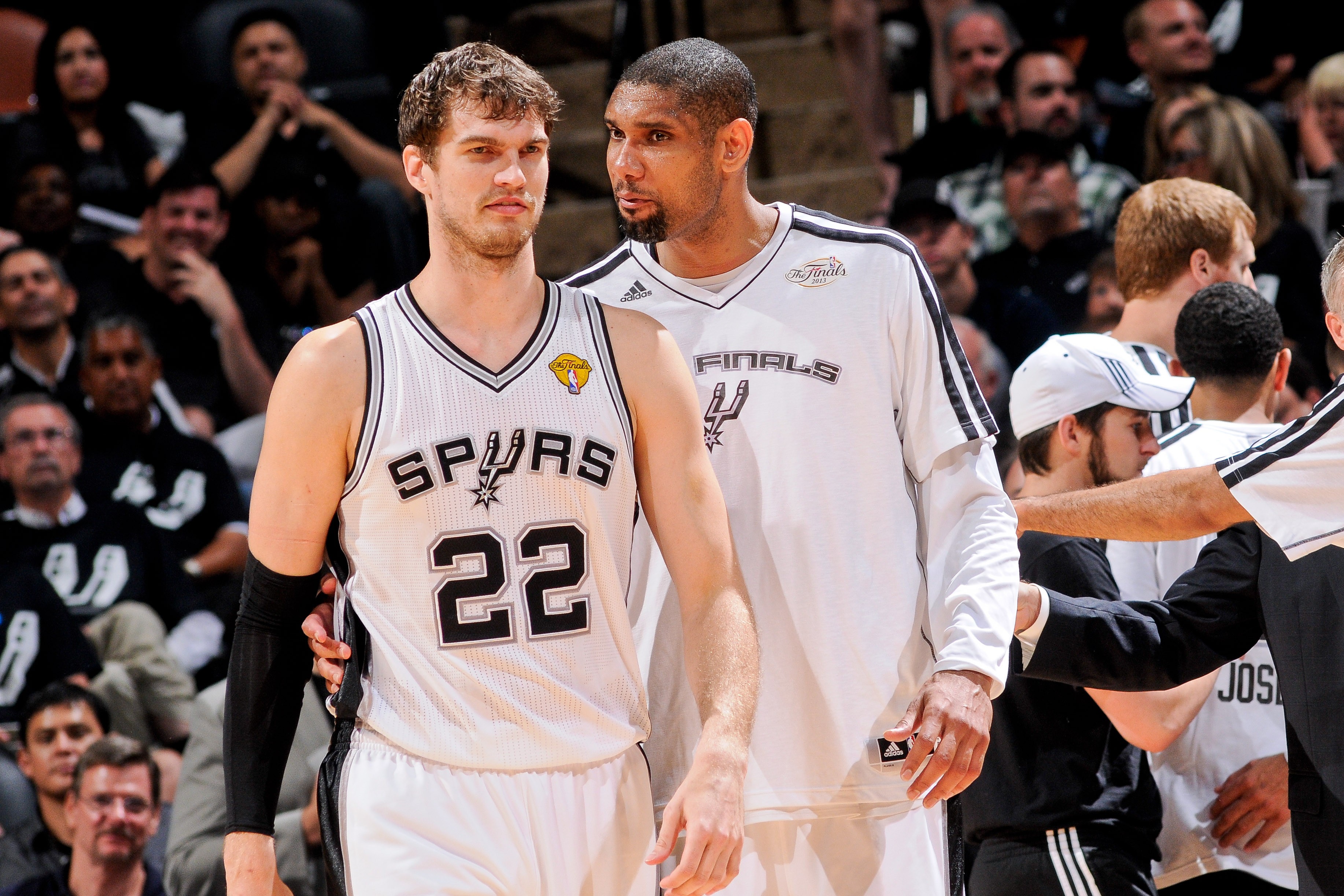 Tiago Splitter comanda Blazers, que acabam com invencibilidade do ...