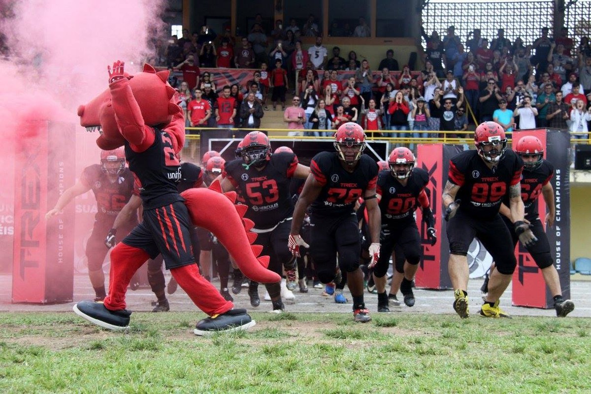 Bicampeão nacional, Timbó Rex atrai jogadores e agita a cidade catarinense