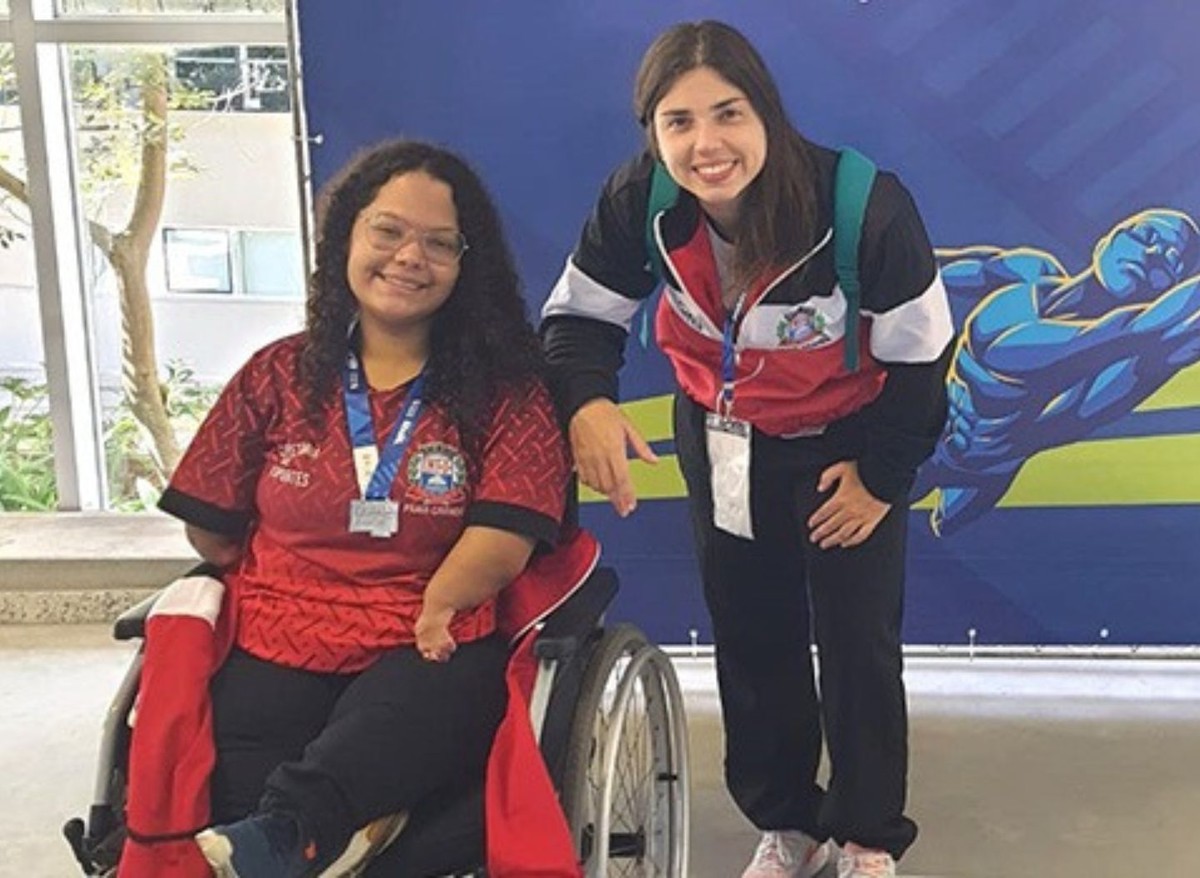Atleta de Praia Grande é vice-campeã brasileira paralímpica de natação ...
