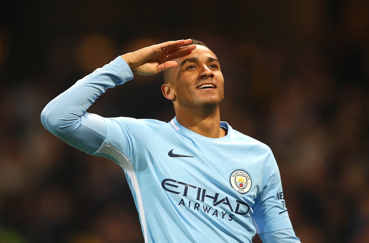 Danilo vê Guardiola superdotado taticamente, e diz que Copa seria auge ...