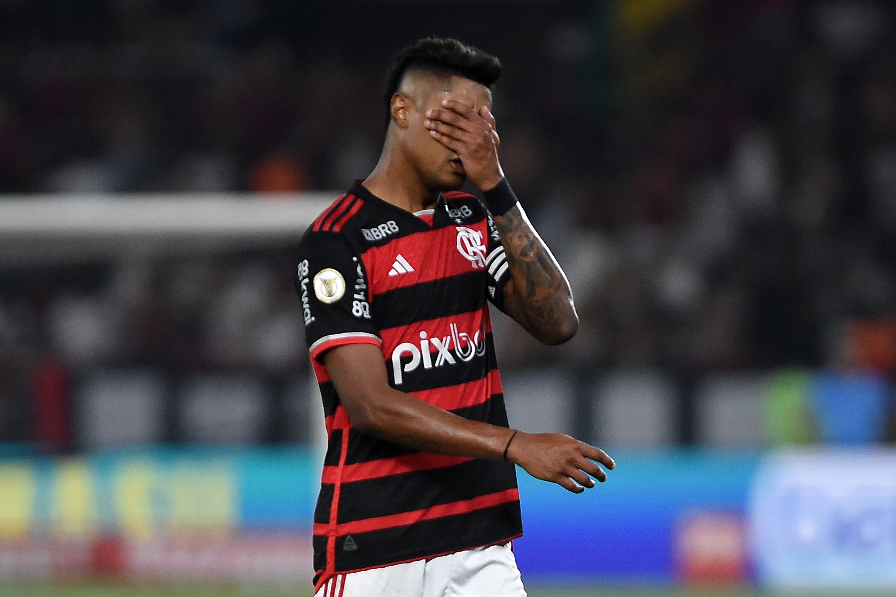 Flamengo é goleado, Rossi culpa o cansaço e espera recuperação diante ...
