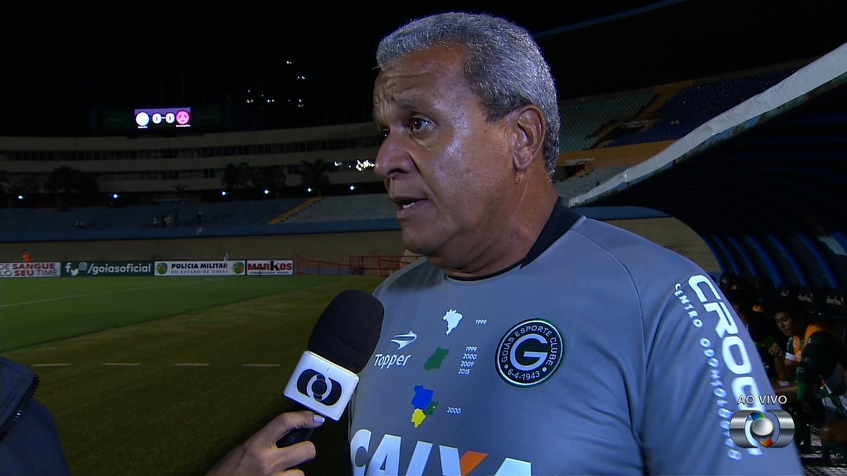 No aniversário, Hélio comemora classificação, mas lamenta fraca atuação ...