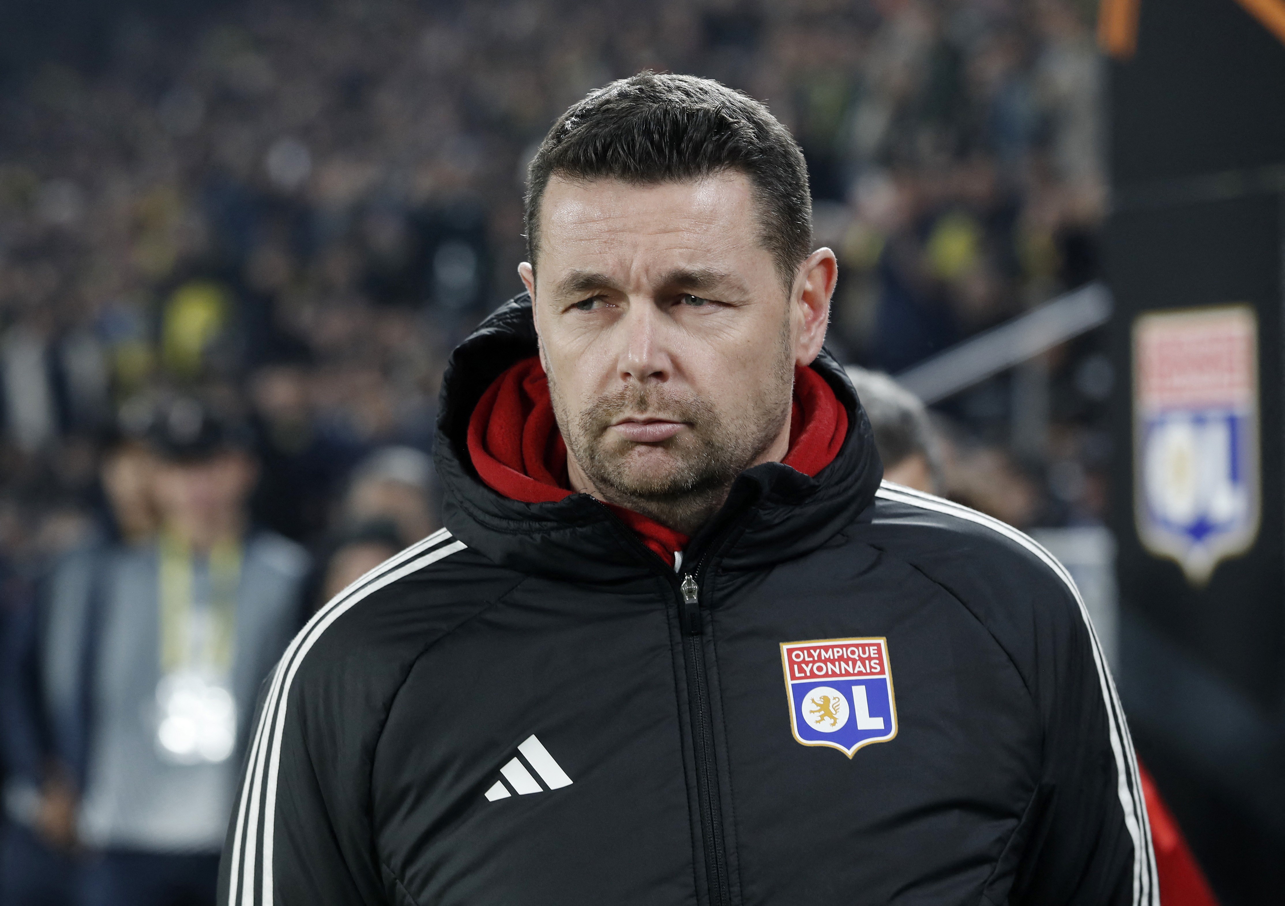 John Textor demite técnico do Lyon e negocia com ex-Milan | Ge