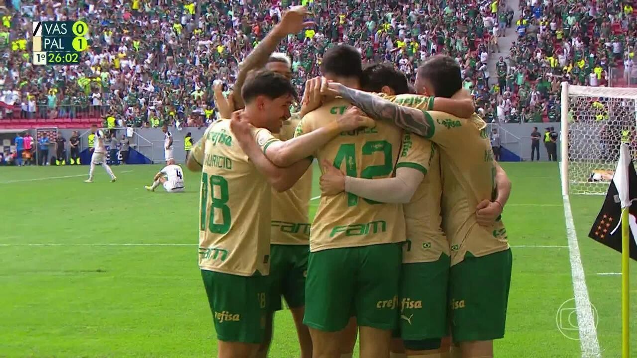 Vasco x Palmeiras quebra recorde de público no Brasil em 2024; veja ...