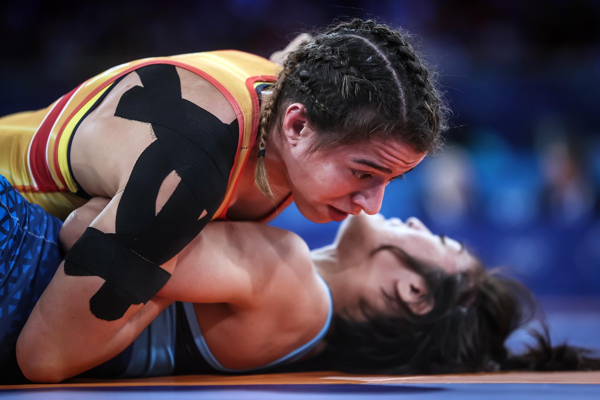 Olimpíadas 2024 ao vivo: Giullia Penalber em ação no wrestling