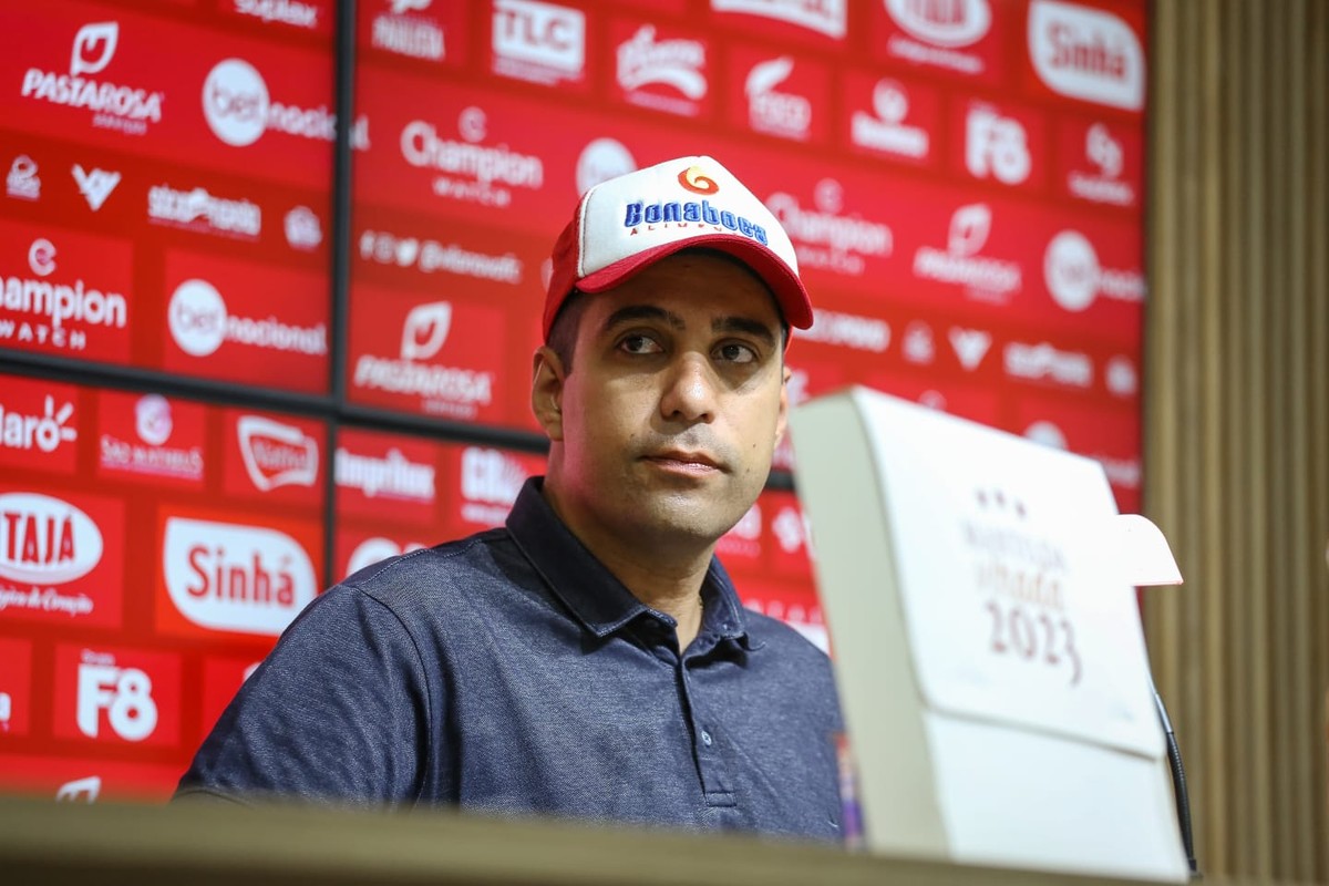 Presidente do Vila explica retorno de Higo Magalhães e confia no acesso: "Não é maluquice ...