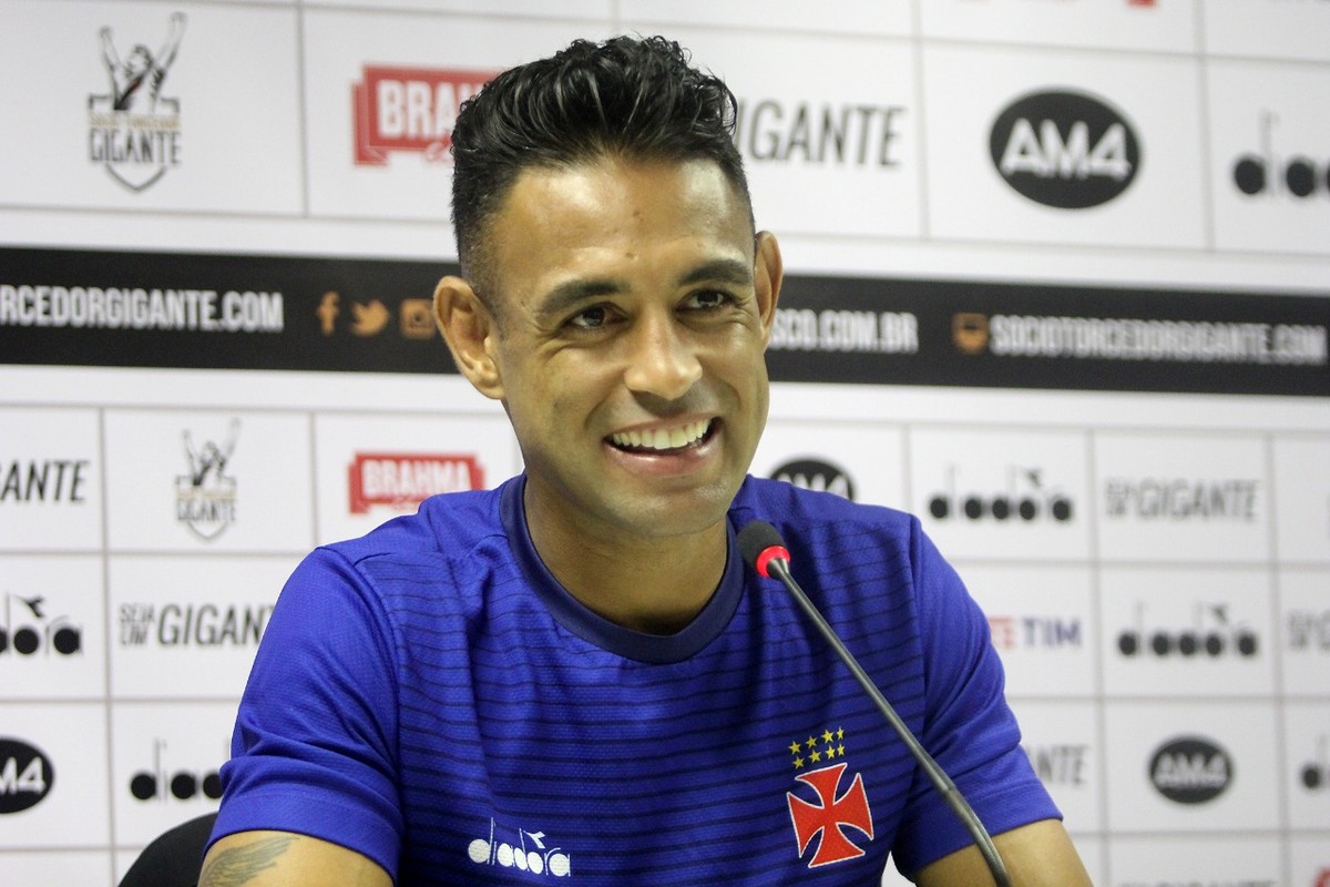 Werley abre o olho para Ricardo Oliveira: “Diferenciado no Brasil ...