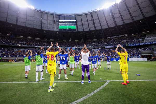 Cruzeiro busca vitória em clássico enquanto busca igualar marca do ...