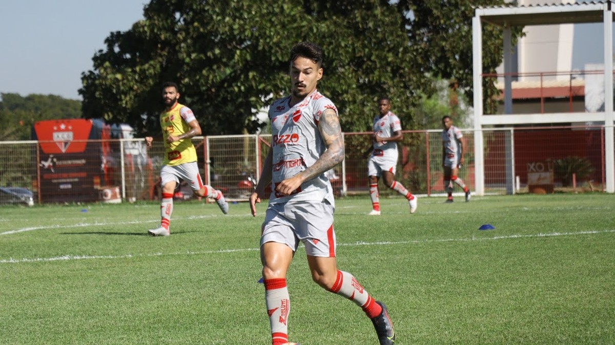 Arthur Rezende diz que pressão por título não deve interferir na ...