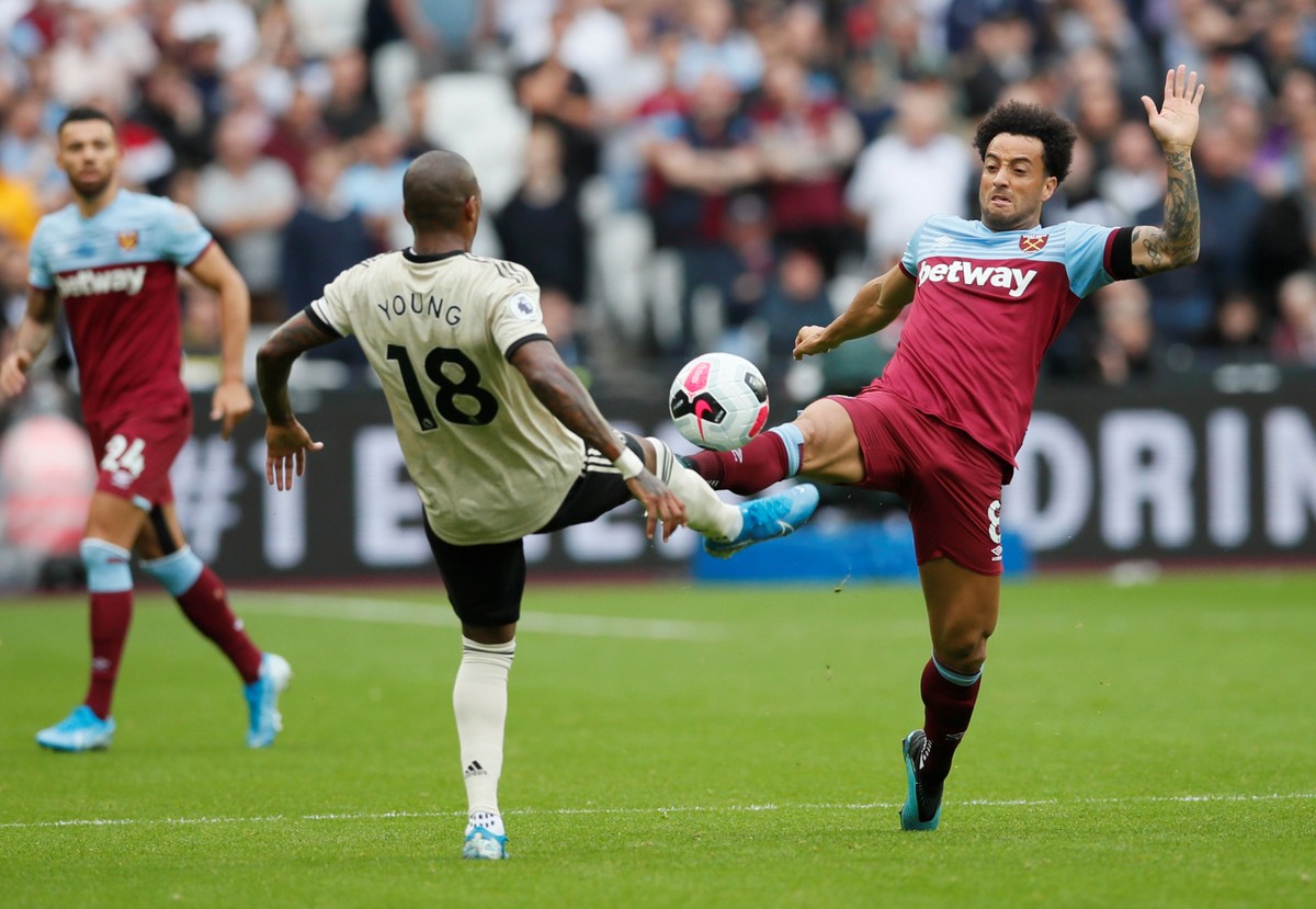 Felipe Anderson comemora mais uma assistência e boa fase do West Ham ...