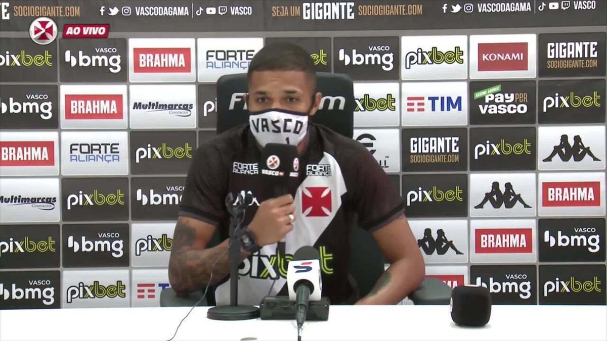 Em apresentação no Vasco, Vitinho cita amizade com Paulinho: "Quero ...