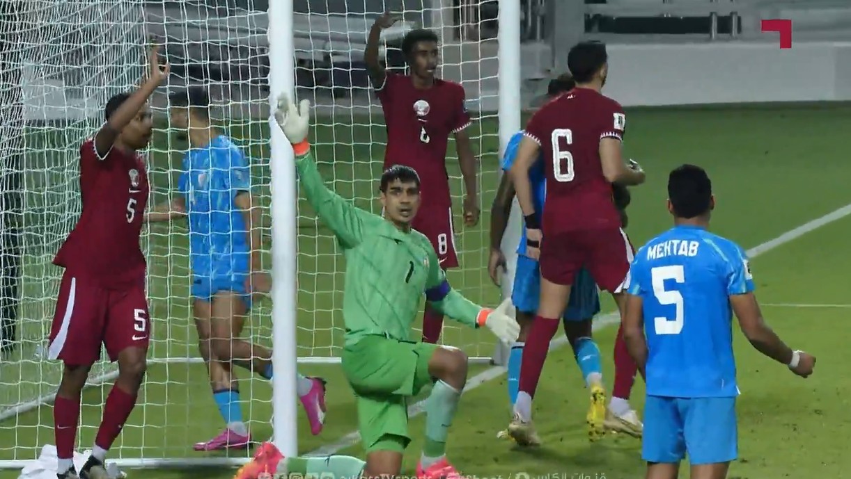 Catar faz gol irregular bizarro em jogo sem VAR; assista | futebol ...