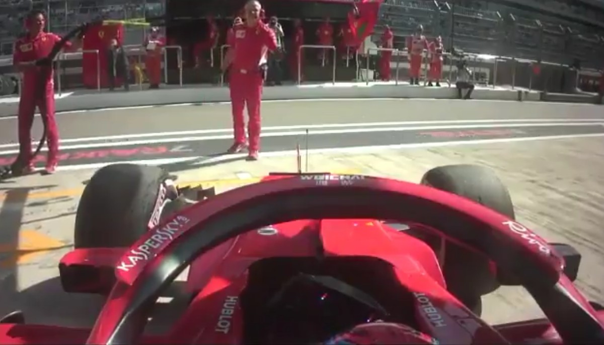 Novo erro da Ferrari tira Kimi do sério: "Que bagunça do c ...