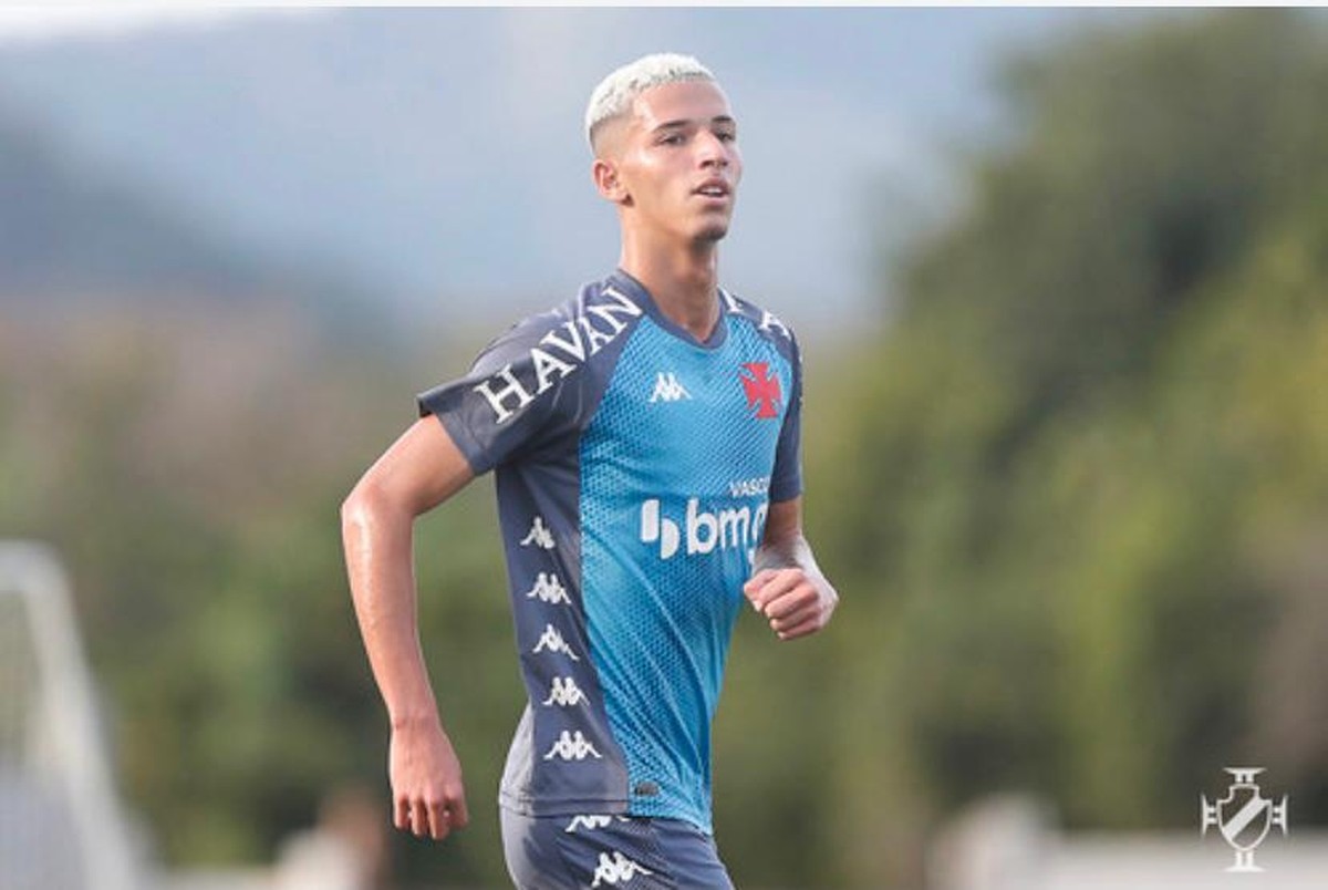 Arthur Sales é o 14º jogador formado na base a ser vendido com menos de ...