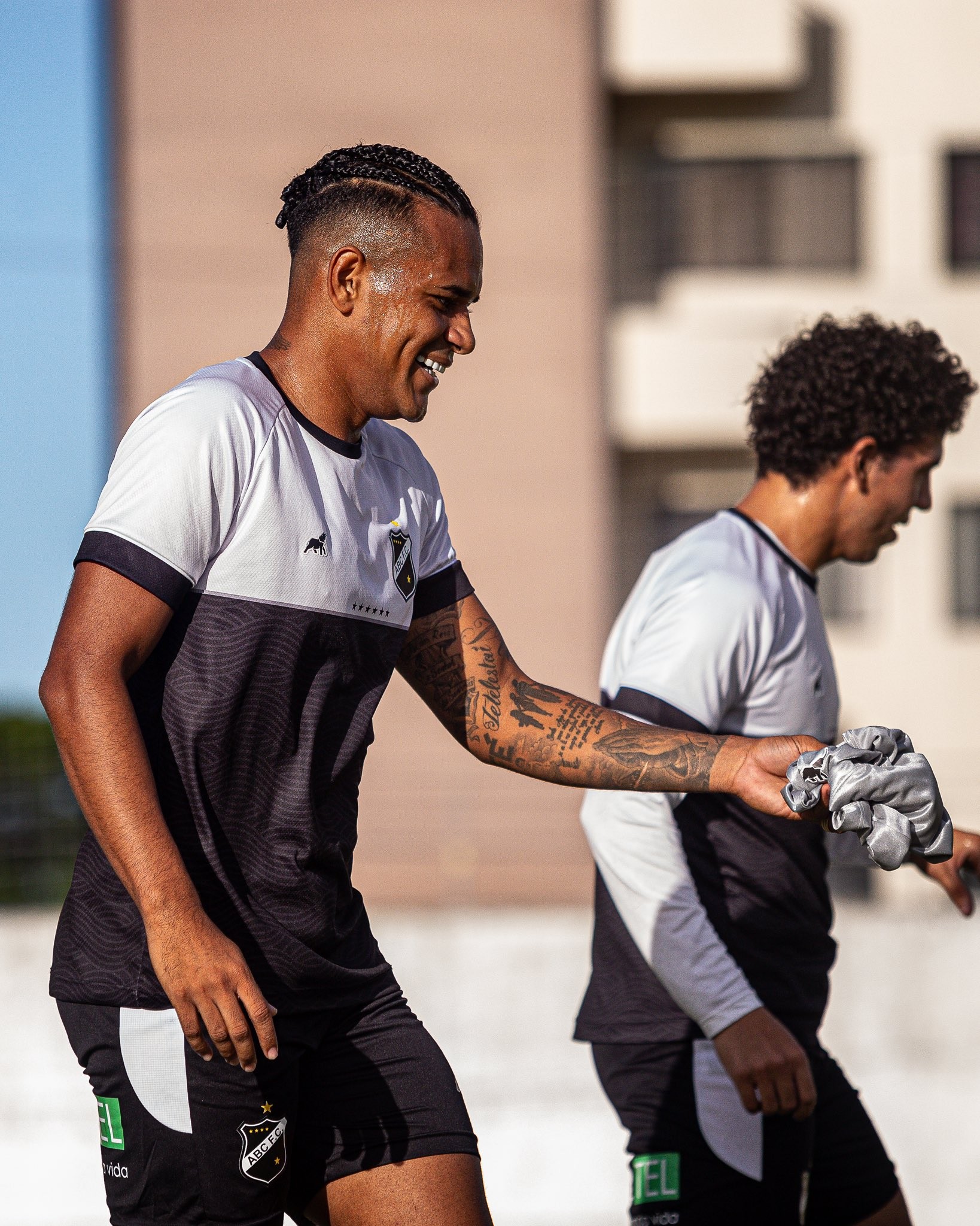 ABC vai aproveitar janela para tentar contratação de centroavante