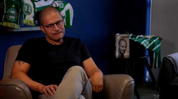 Camisa 10 do Coritiba, Matheus Frizzo tem estilo diferente do meia ...