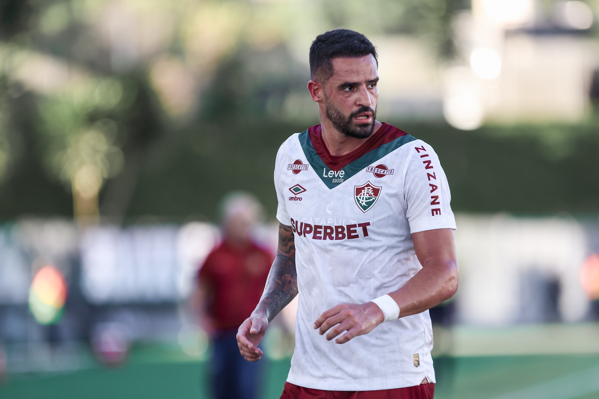 Renato Augusto, do Fluminense, vai passar por cirurgia para corrigir ...