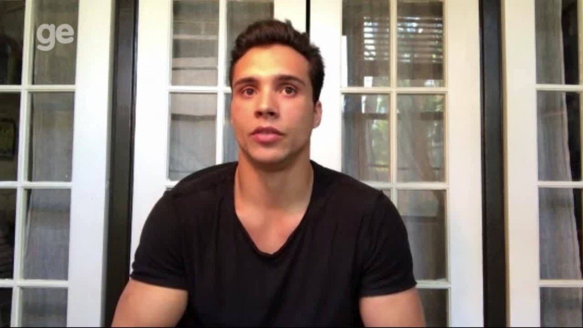 Petrix se liberta de trauma e explica silêncio no passado: "Não teria ...