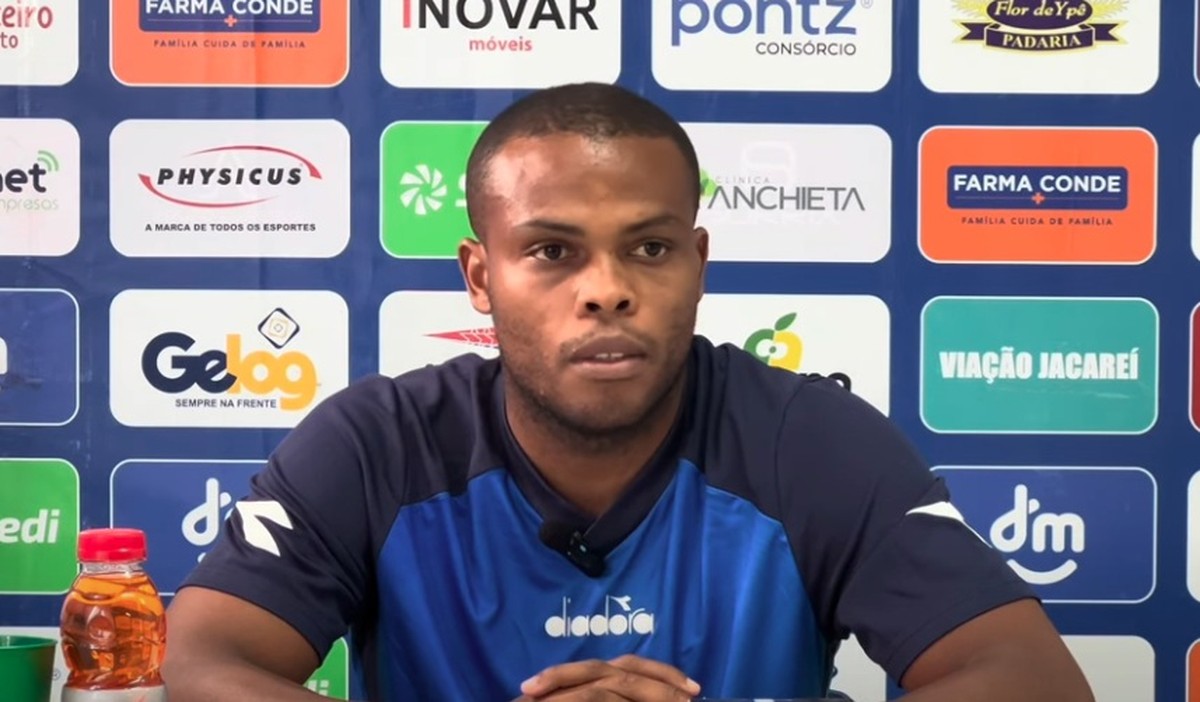 São José anuncia renovações de contrato com Luis Gustavo e Vinícius ...