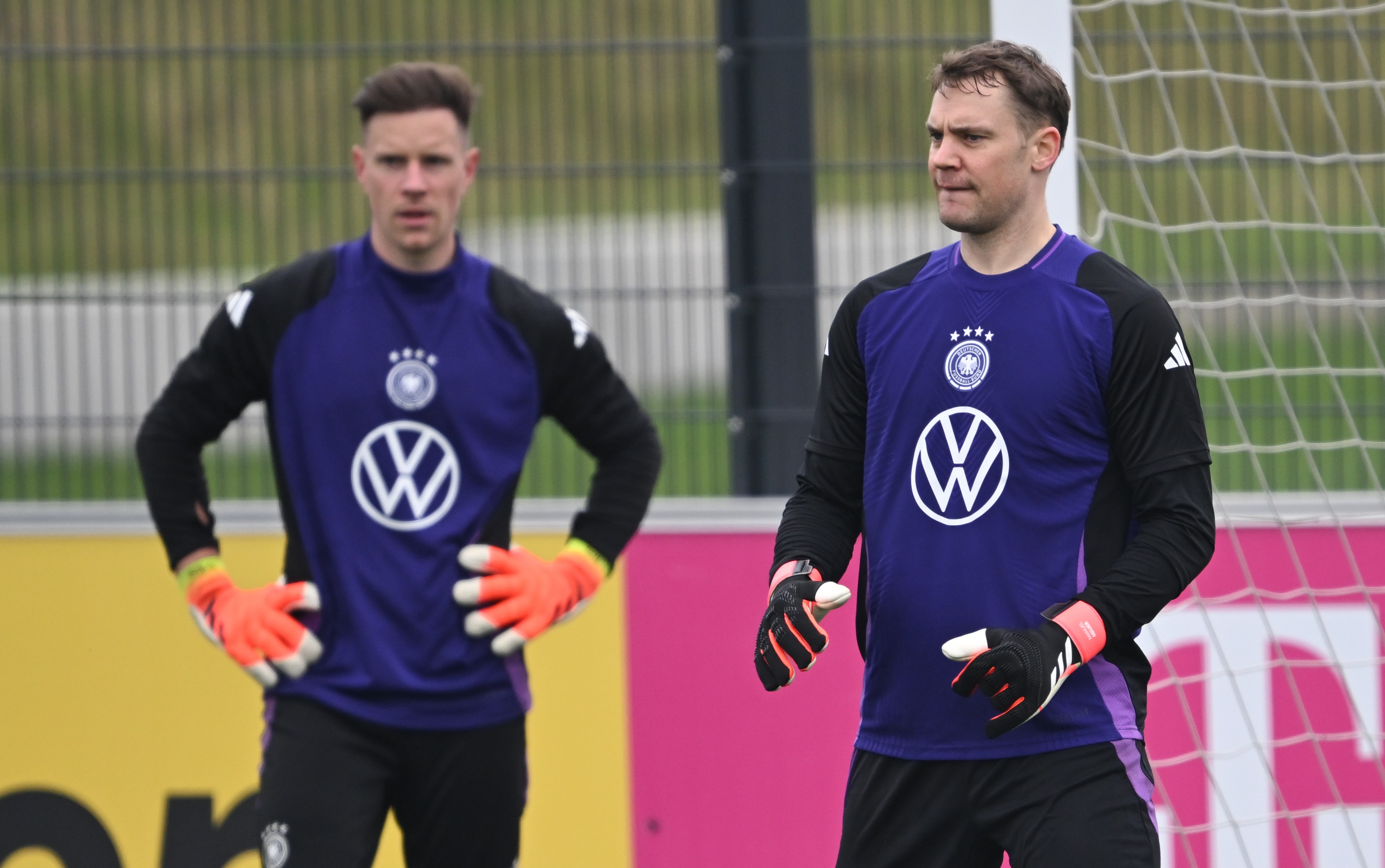 Neuer ou Ter Stegen? Técnico da Alemanha define goleiro para Euro | Ge