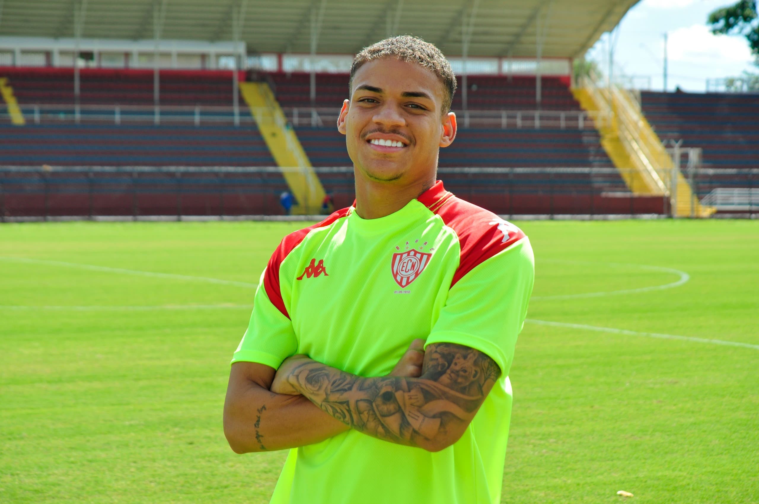 Noroeste contrata por empréstimo o lateral Maykon Jesus, do Atlético-MG | Ge