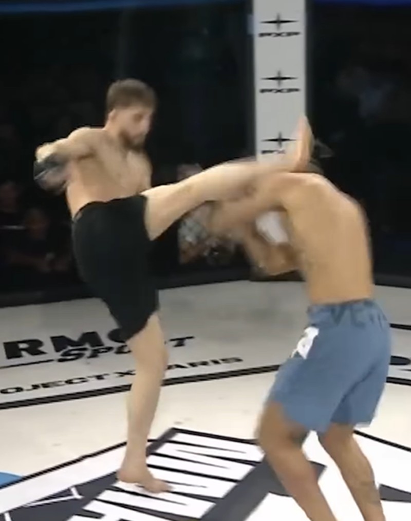 Thomas Bryan leva golpe na cabeça no 1º round e é derrotado por nocaute ...